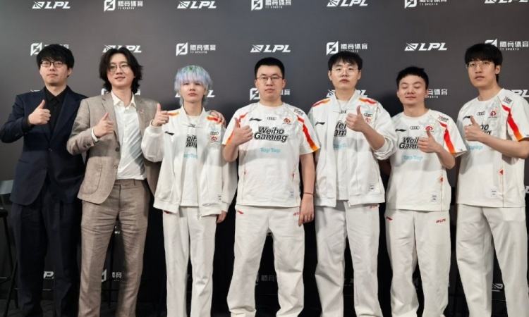 LPL夏季赛：WBG横扫FPX Crisp扬言清理门户成功_特玩网